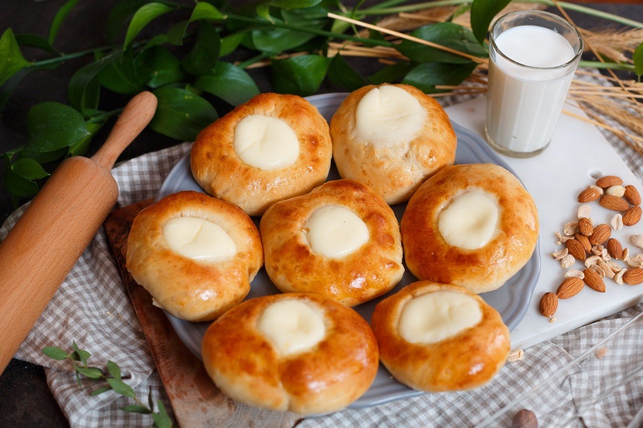 Булочки со сметанным кремом